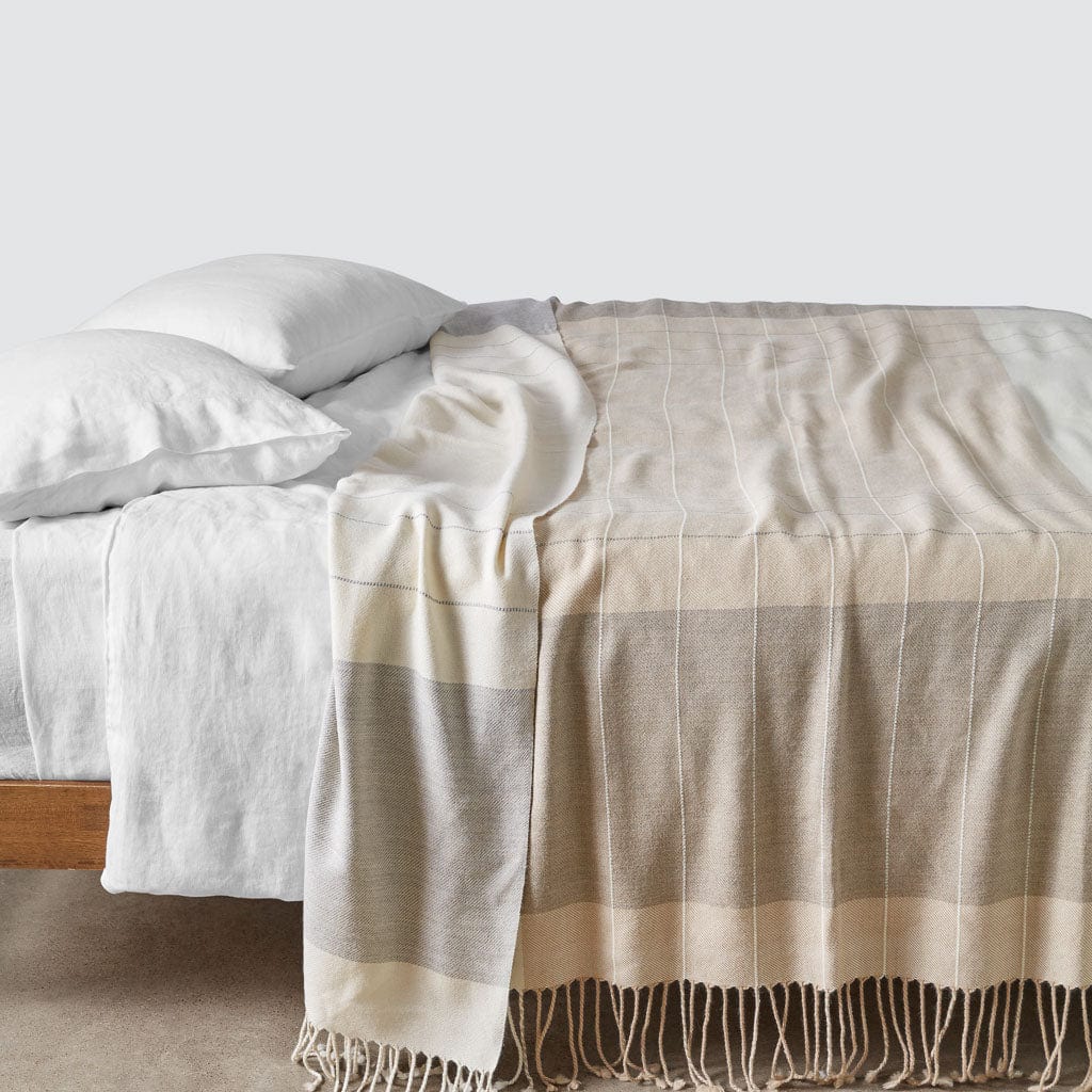 Handwoven Alpaca Wool Bed Blankets | The Citizenry